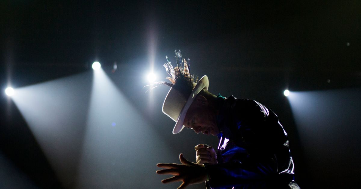 Gord Downie wasn't just a rock star—he was a real poet, too - Macleans.ca
